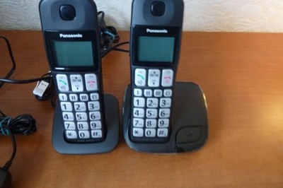 Panasonic 2 hands free phones Model KX-TGE110E-Large Button on phones ...