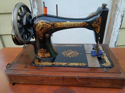 Sewing Machines - Singer 28K