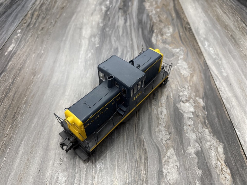 MTH O Scale Premier #20-20468-1 G.E. 44 Ton Diesel Engine w/Proto-Sound ...