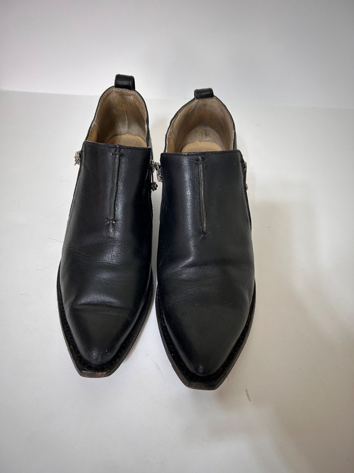 Frye Women's size 10 Sacha Black Leather Zip Moto Shootie Western Ankle ...