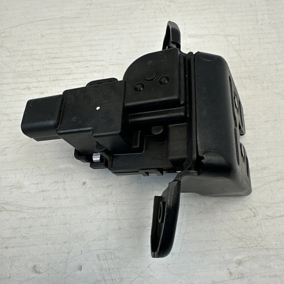 GENUINE OEM Liftgate Tailgate Latch Lock Actuator 2020-2025 Kia Soul ...