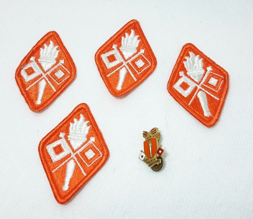 Vintage Pro Patria Vigilans Coat Of Arms Pin Insignia and Patches | eBay