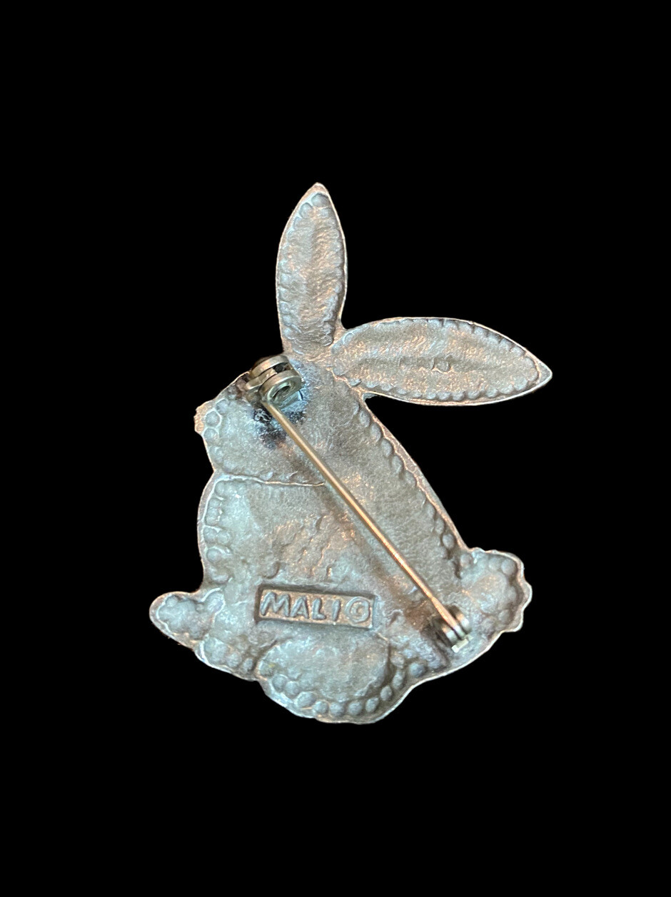 Vintage MALI Figural Pewter Sitting Rabbit Bunny Broo… - Gem