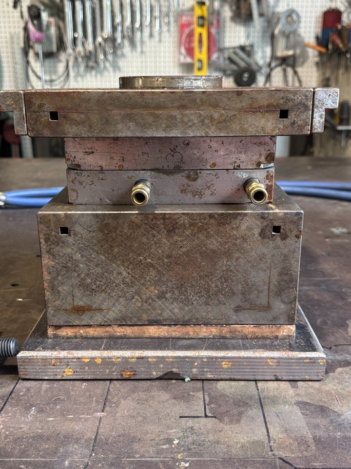 M.U.D. Master Unit Die Cat# 84/90 UF 301 Injection Molding Master Unit ...