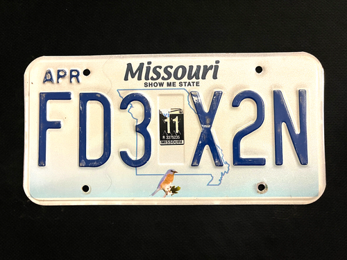 2011 Missouri License Plate FD3-X2N ........ EASTERN BLUEBIRD THE STATE ...