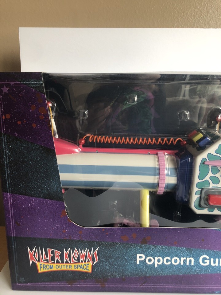 Halloween Killer Klowns From Outer Space Popcorn MovieProp Gun Spirit ...
