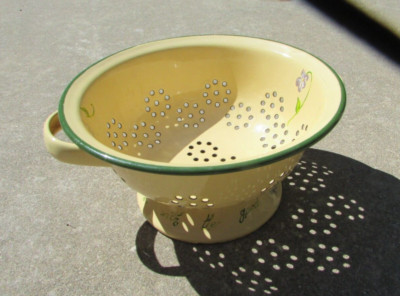 VTG 90's Yellow Enamel Purple Flowers "In With Good Out With Bad" 8 ...