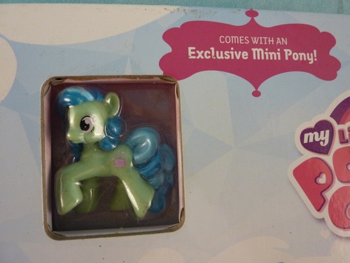 Mini Pony Collector's Guide [With Mini My Little Pony] by Miranda ...