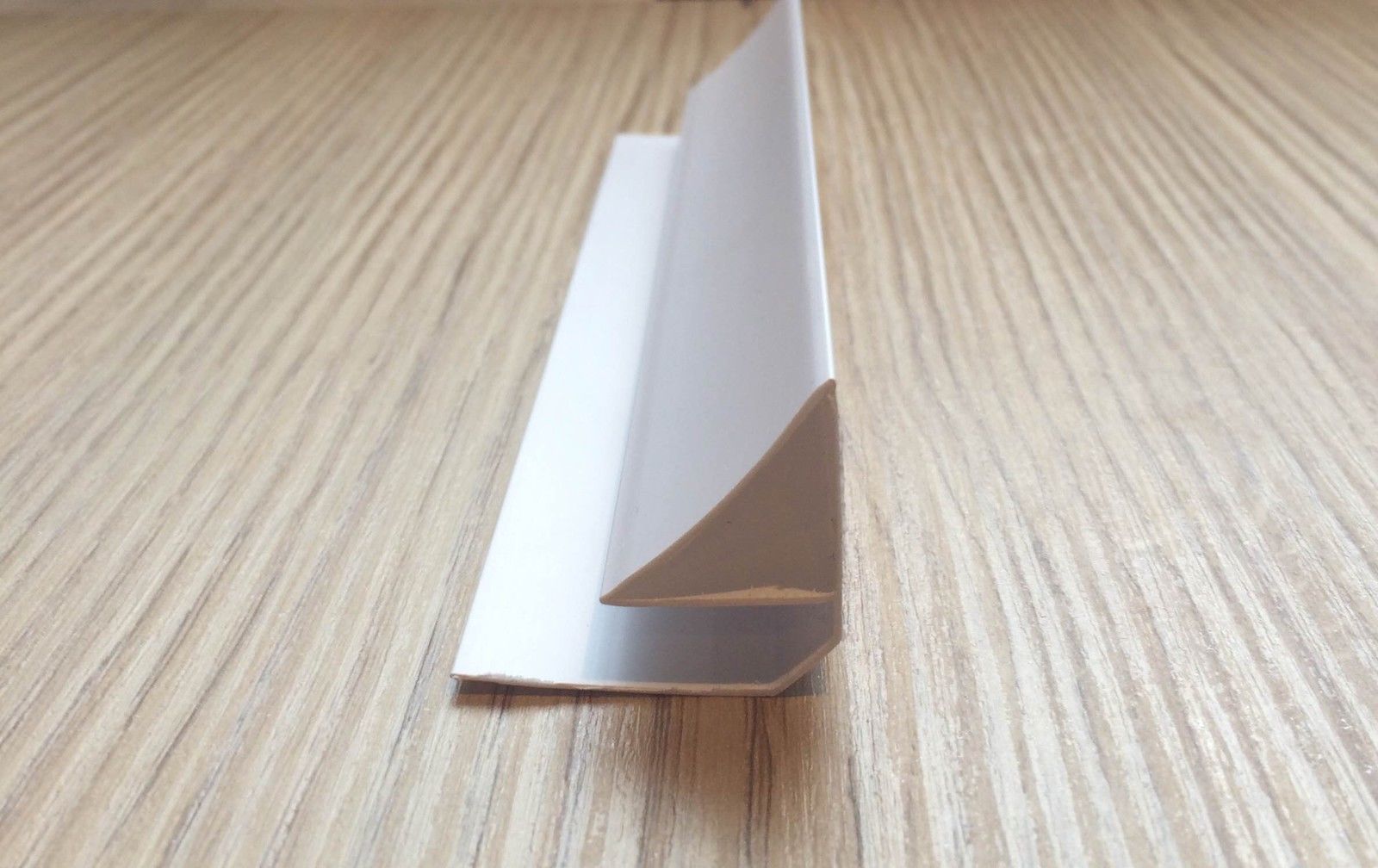 White Coving 5mm Trim For Ceiling Cladding PVC Bathroom Wet Wall Panels ...