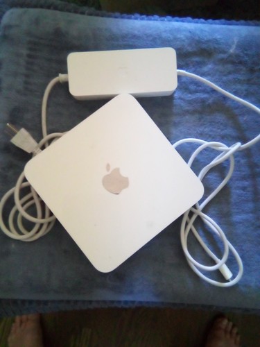 Apple Time Capsule WiFi router 1 TB A1254 First Generation - Power Cord ...