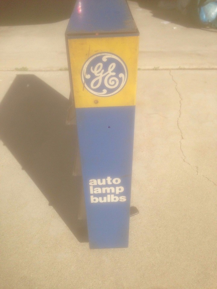 Vintage GE Auto Lamp Bulbs Light Bulb Display Cabinet Rack | eBay
