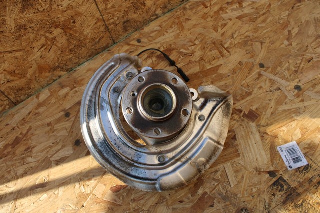 BMW OEM 14-15 428i Front Suspension-steering Knuckle Spindle ...