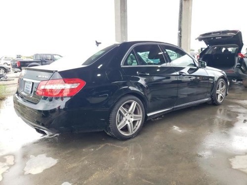 2013 W204 MERCEDES C63 AMG Engine Oil Cooler Radiator With Bracket ...