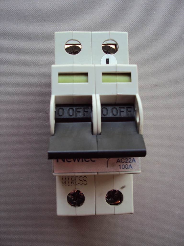 NEWLEC NLCUSW100 100A AC22A 100 AMP IEC 60947-3 MAIN SWITCH ISOLATOR ...