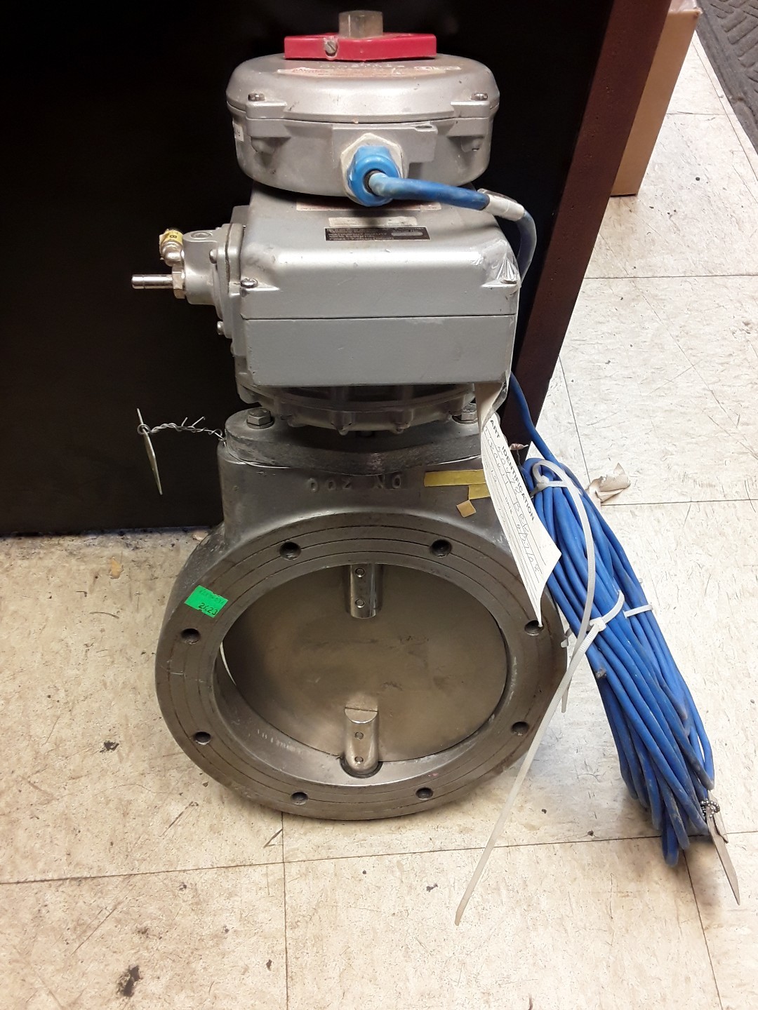 Butterfly Valve With Kinetrol AP Positioner And Kinetrol Limit Switch ...