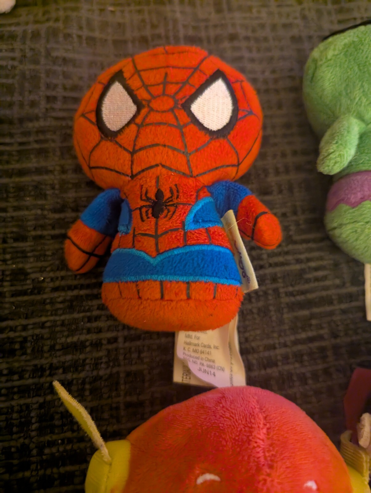 Hallmark Itty Bitty Marvel Spider Super Man Wonder Woman Captain Flash ...