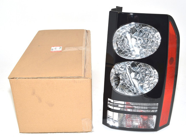 Land Rover Discovery IV L319 Rear Right Taillight LR052395 OEM for sale ...