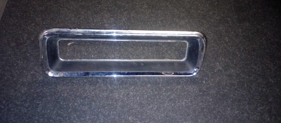 OEM GM 1967-68 Camaro Tail Light Bezels 5959299 5959300 Pair LH RH VERY ...