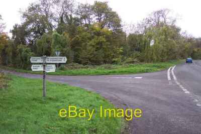 Photo 6x4 Crossroads on B4425 near Westwell Little Barrington A good ...