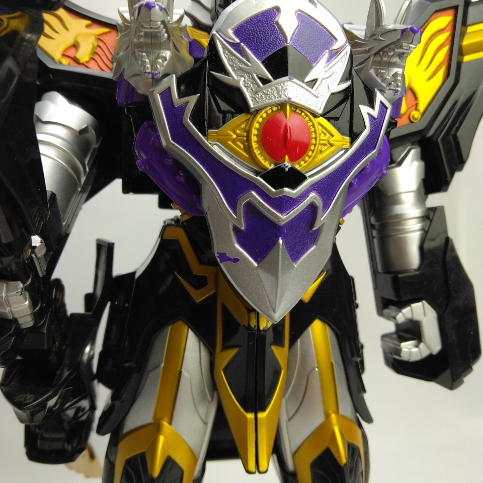 Bandai Power Rangers Mystic Force Magiranger DX Wolf King Wolkaiser ...