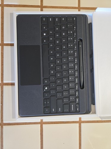 Microsoft Surface Pro Flex Keyboard with Slim Pen Bundle, Black | eBay