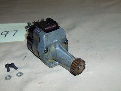 LIONEL O 671 - 2020 1946 VERSION TURBINE ATOMIC MOTOR WITH LARGE GEAR ...