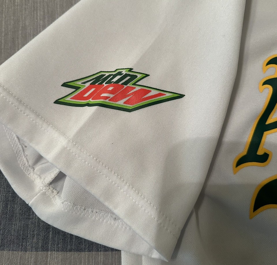 Oakland A's Rickey Henderson Jersey Size XL White #24 Stadium Giveaway ...