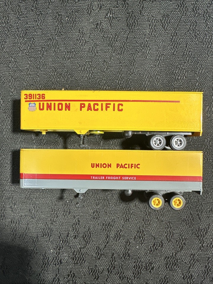 Lot Of USED Herpa/ Con-Cor Semi Trailers 1/87 Scale Union Pacific ...