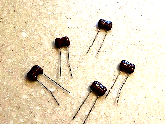5pc 47pF 1000V DIP SILVER MICA CAPACITOR~RTM | eBay