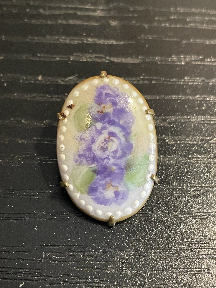 VINTAGE HAND PAINTED PORCELAIN FLOWERS PURPLE VIOLETS PIN BROOCH | eBay