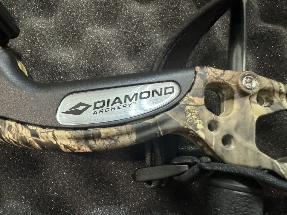 bowtech diamond compound bow | eBay