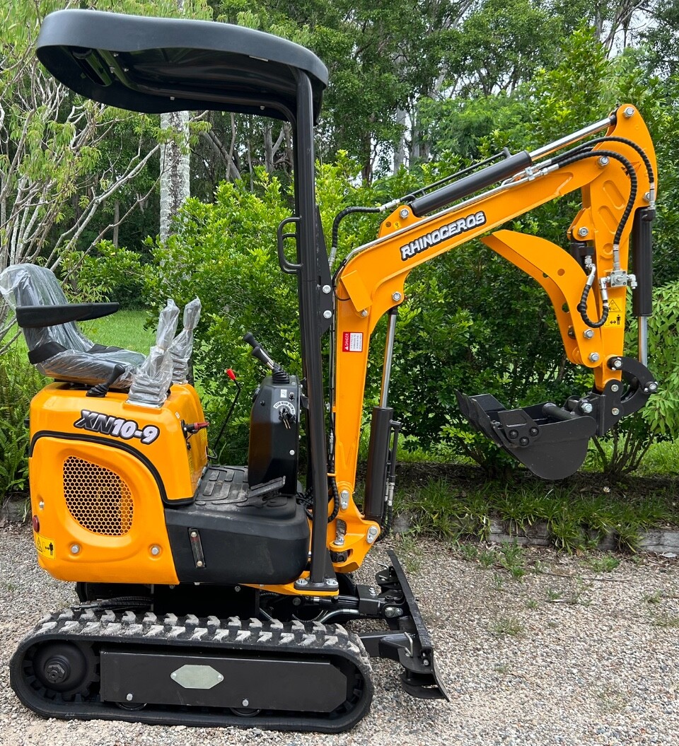 2024 NEW Rhinoceros XN10-9SE excavator with side control lever | eBay