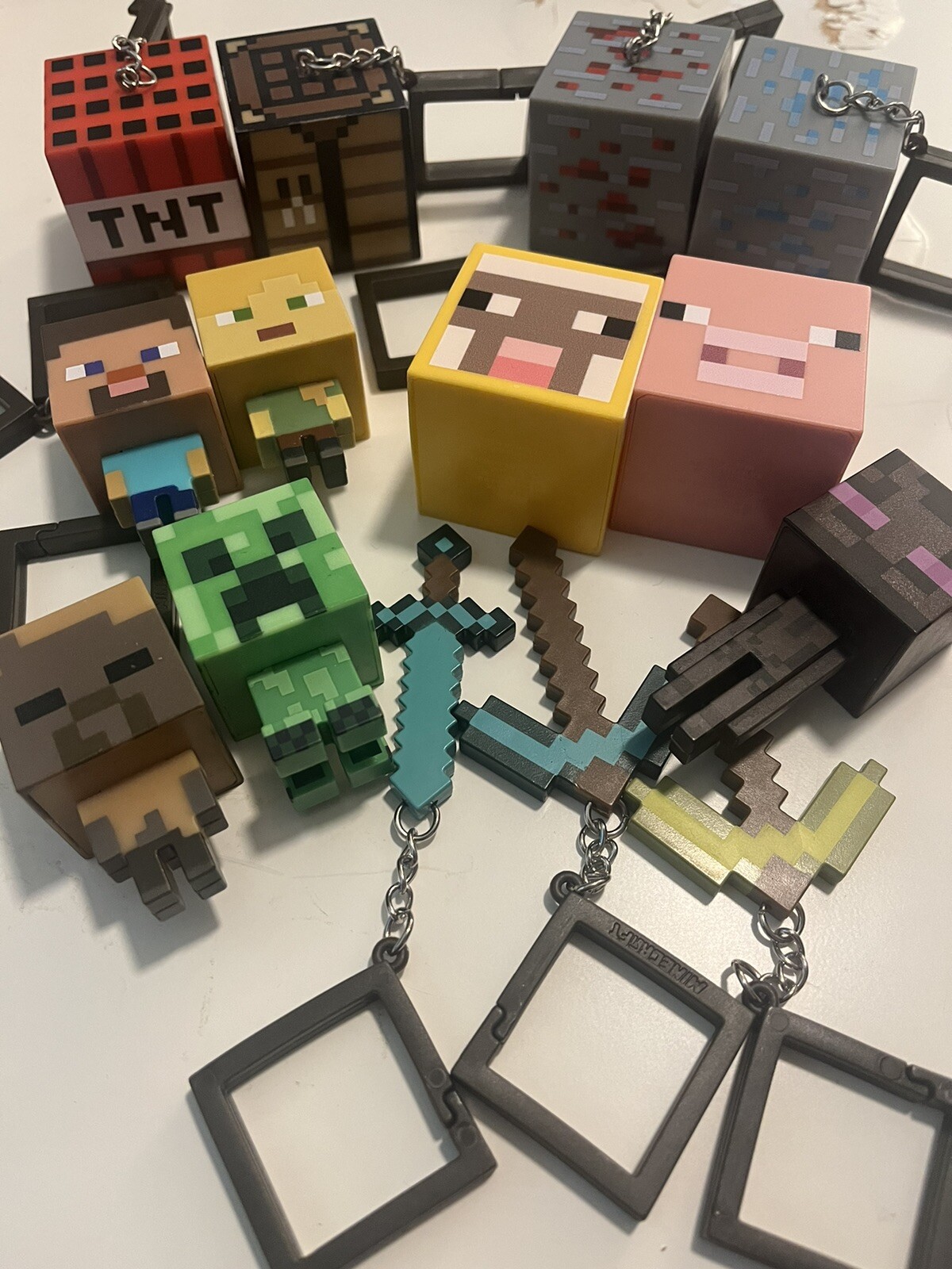Lot Of 14 Minecraft Paladone Backpack Buddy - Pickaxe, Sword, Pig ...