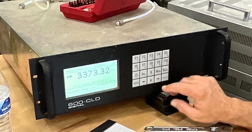 California Analytical Instruments 600 CLD Digital analyzer | eBay