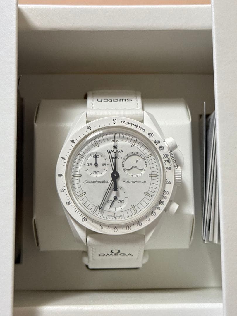 Swatch Moonphase Snoopy Collaboration Chronograph Whi… - Gem