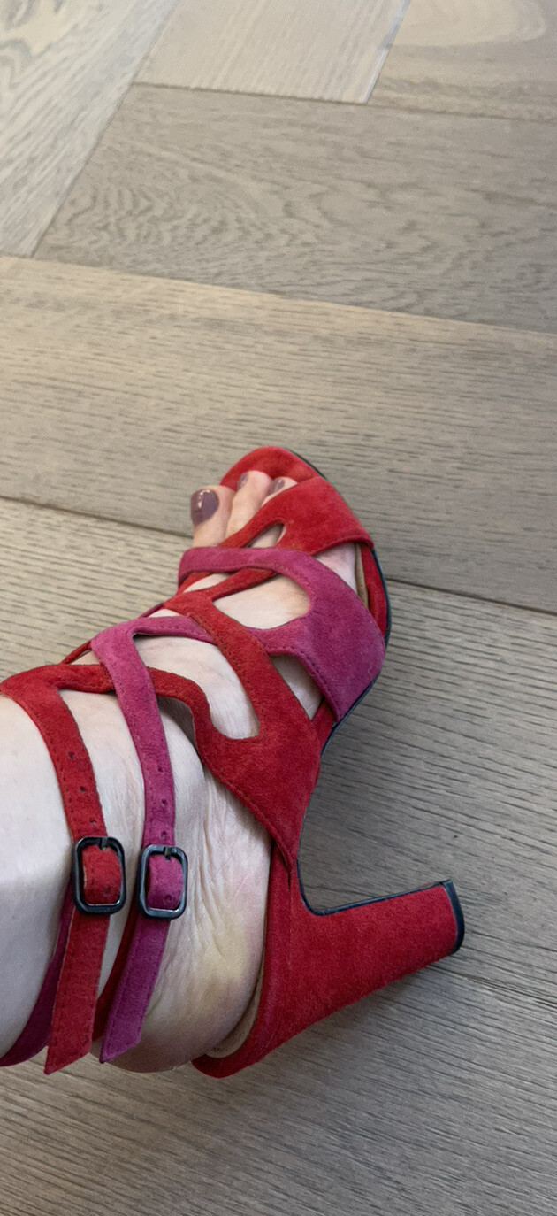 Filippo Raphael Shoes/sandals, Size 40, Pink & Red Suede, Heels ...