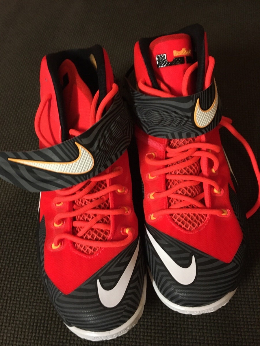 Lebron Soldier 8 Red