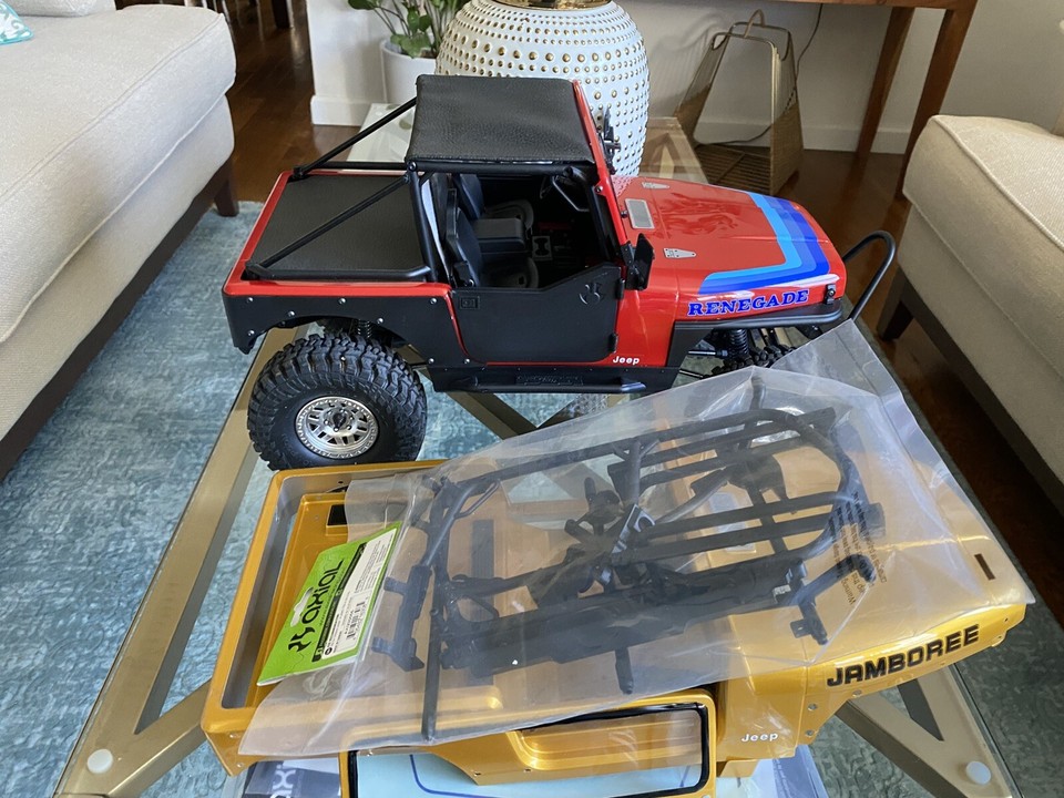Axial SCX10 iii Jeep CJ7. ManCave | eBay
