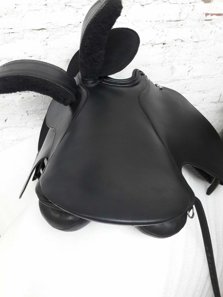 Black Leather English side saddle with 16"inch to 21" inch seat ...