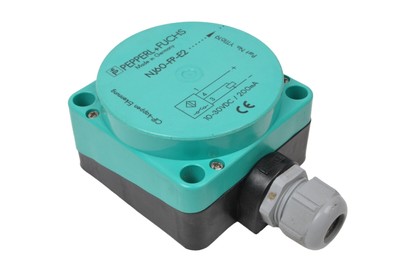 PEPPERL + FUCHS inductive sensor NJ60-FP-E2-P1M, 108432, Y111619, NJ60 ...