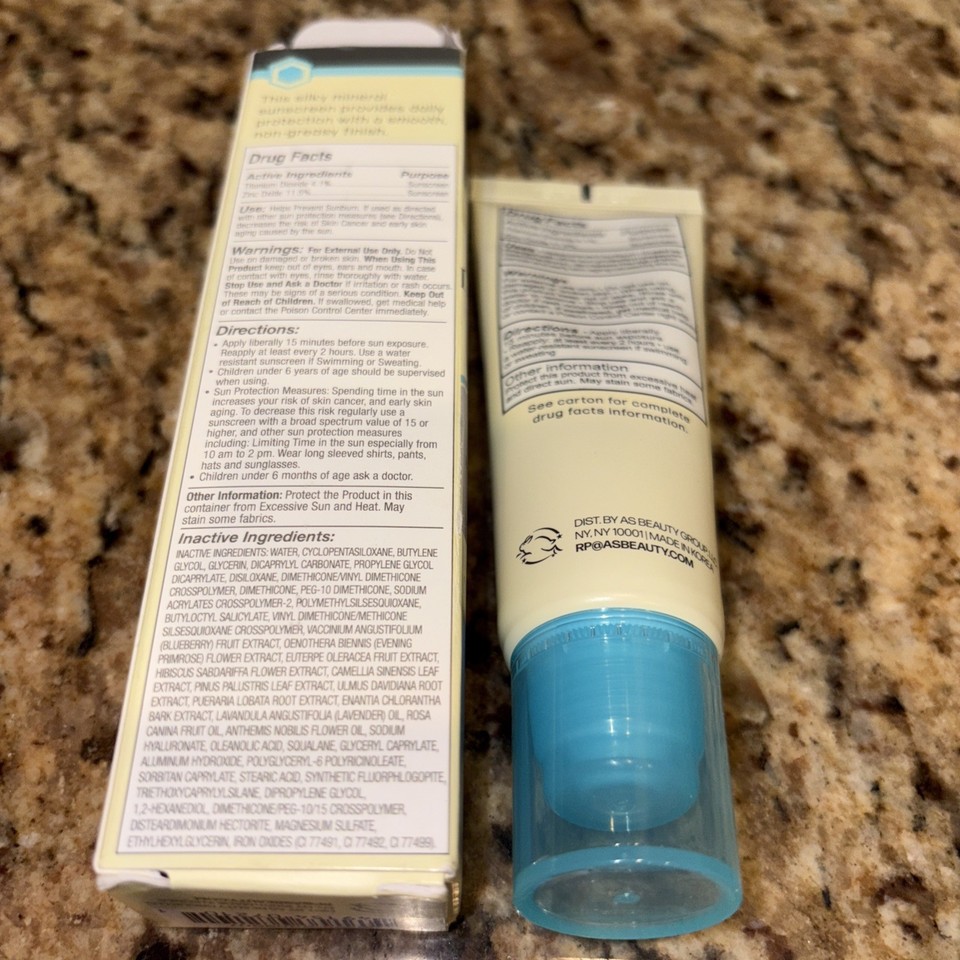 Bliss Block Star SPF 30 Daily Tinted Mineral Sunscreen with Zinc Oxide ...