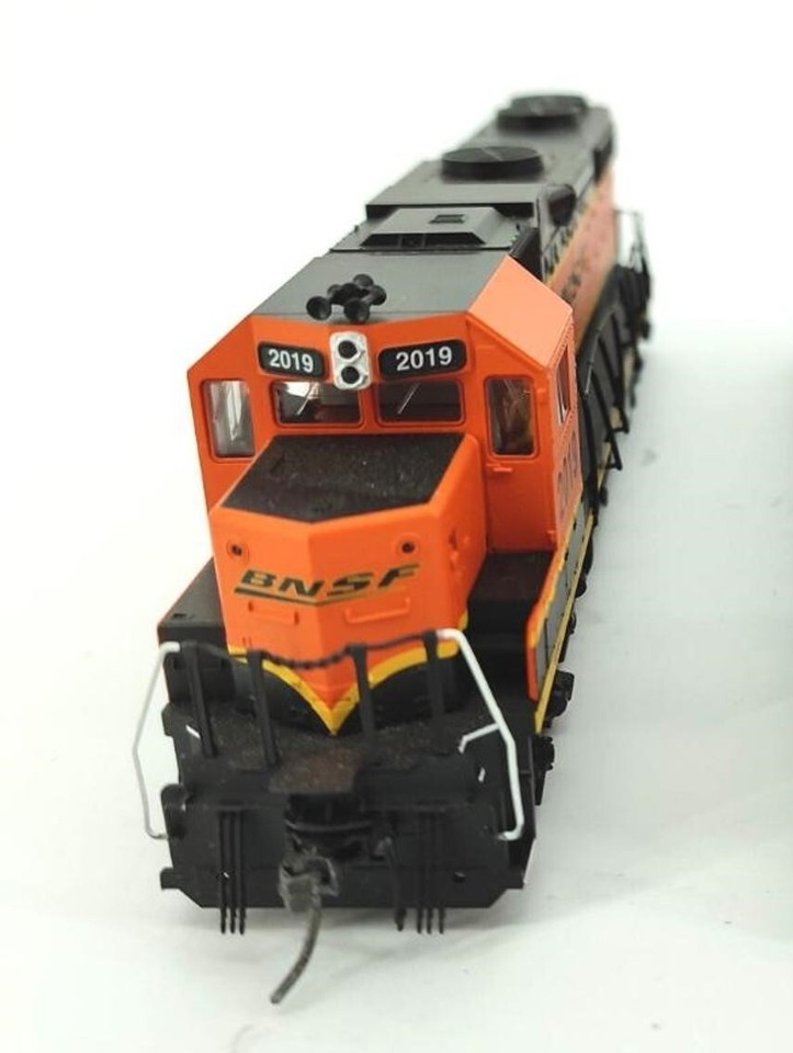 MTH BNSF 2019 HO Scale GP Diesel Locomotive | eBay