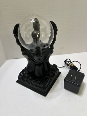 Gothic Skull Black Claw Electro Storm Plasma Ball Lights Up Halloween ...