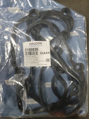Paccar OEM MX13 Upper and Lower Valvecover Gasket Set PACCAR 2105835 ...