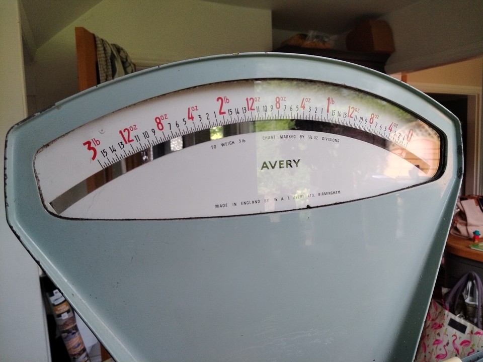 Vintage Retro Avery Sweets Grocers Shop Weighing Scales Enamel Working ...