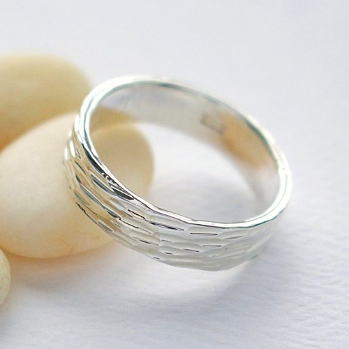 Sterling Silver Hammered Ring for Women, 5mm Textured Band, High-Polish ...