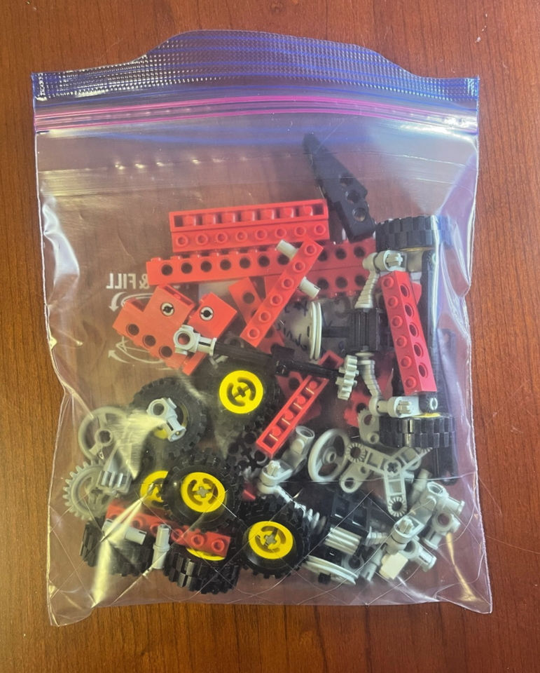 Vintage Classic LEGO Technic Parts Lot – Gears, Wheels w/ Hubs, Beams ...