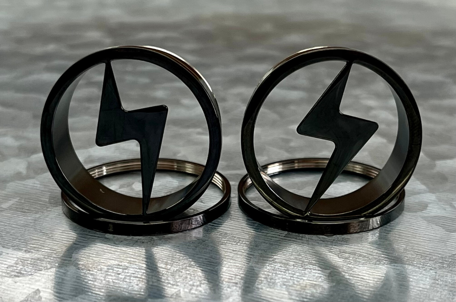 PAIR Black Lightning Bolt Screw Fit Tunnels Plugs Body Jewelry 3/4", 7/ ...