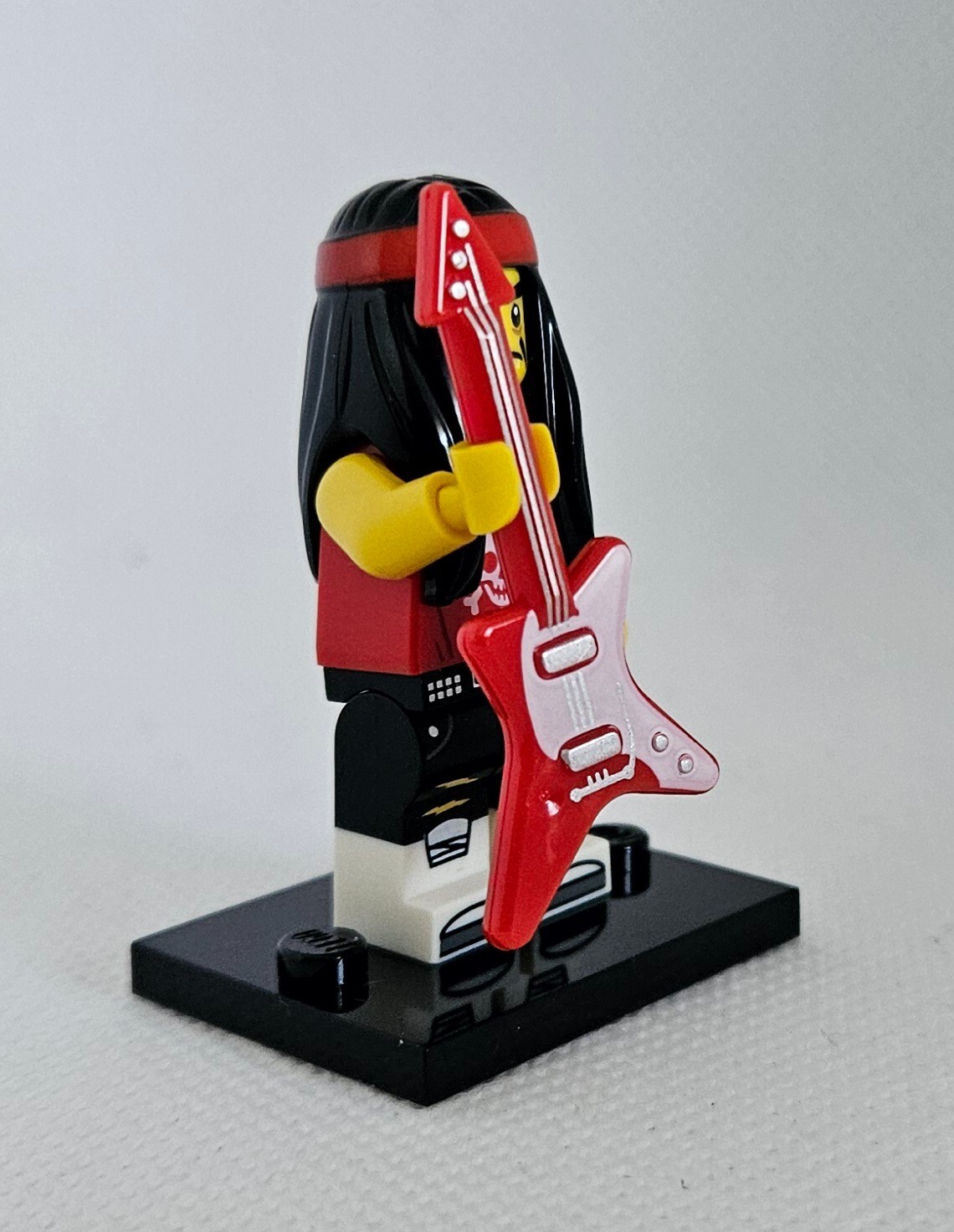 Lego Minifigures (71019) LEGO NINJAGO Movie Series - #17 Gong & Guitar ...