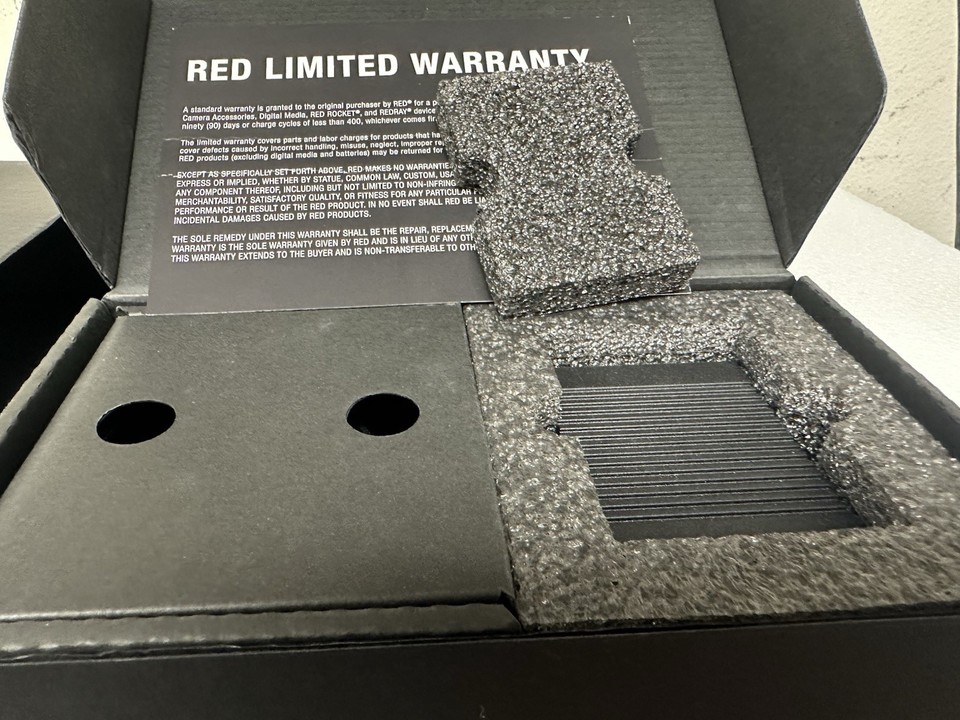 RED STATION MINI-MAG Reader SSD USB 3.1 750-0084 | eBay